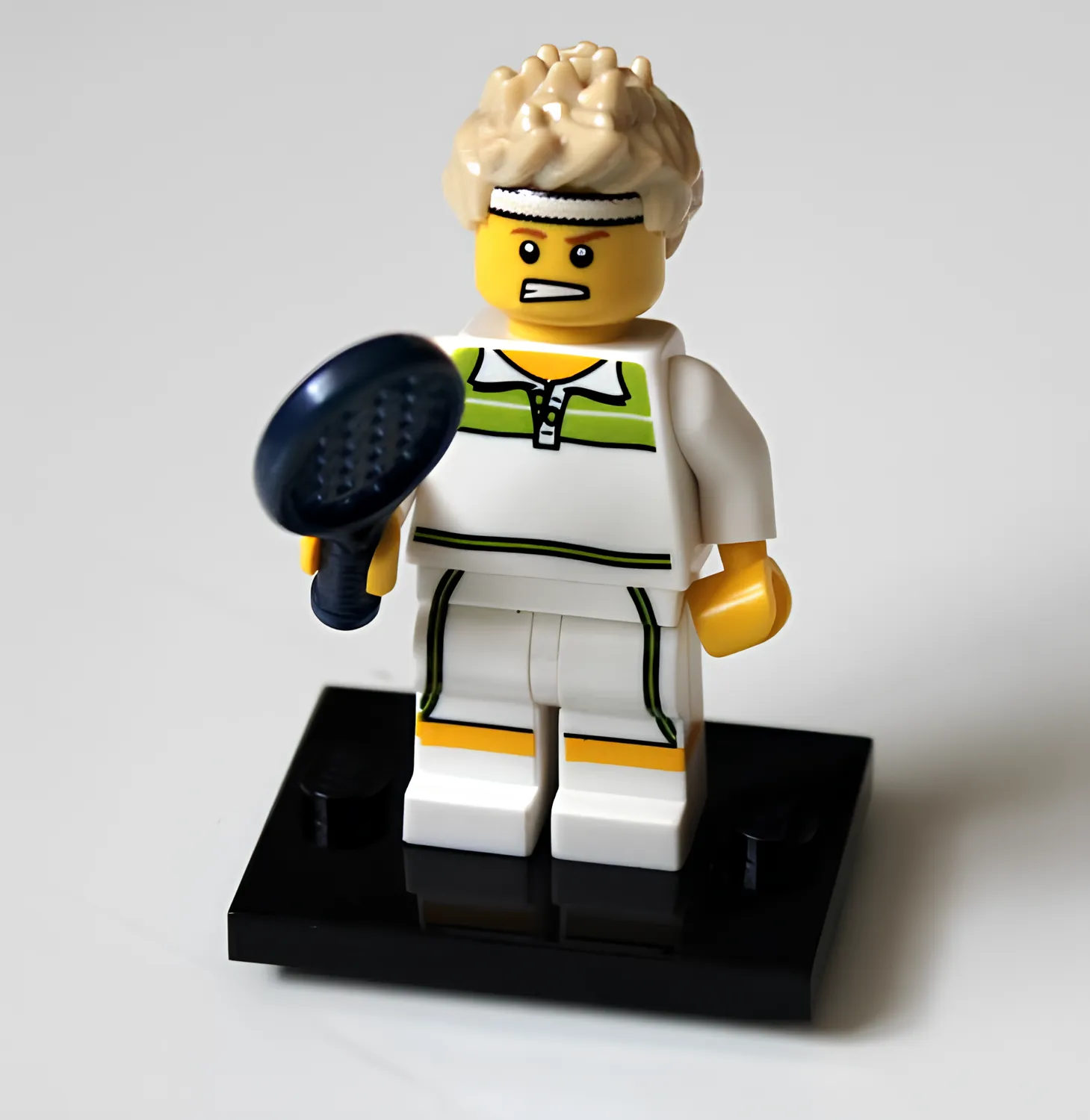 Минифигурка LEGO Collectible Minifigures Tennis Ace, Series 7 (Complete ...
